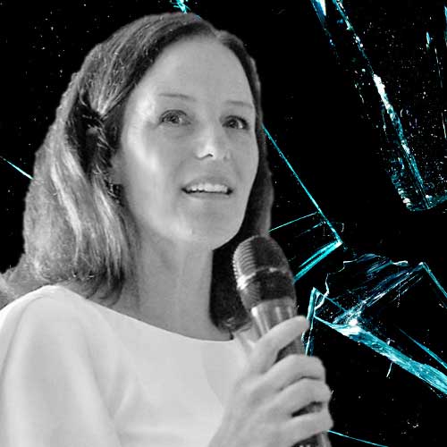 Lisa Irons's Instagram, Twitter & Facebook on IDCrawl